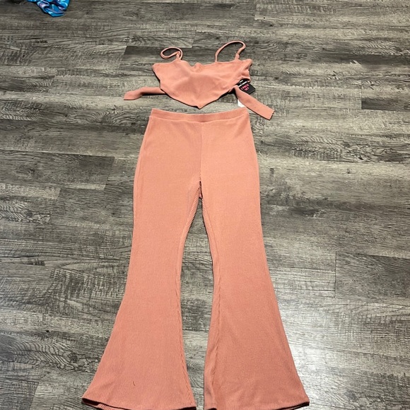 Almost Famous | Pants & Jumpsuits | 2 Piece Set Flare Pants With Bra ...